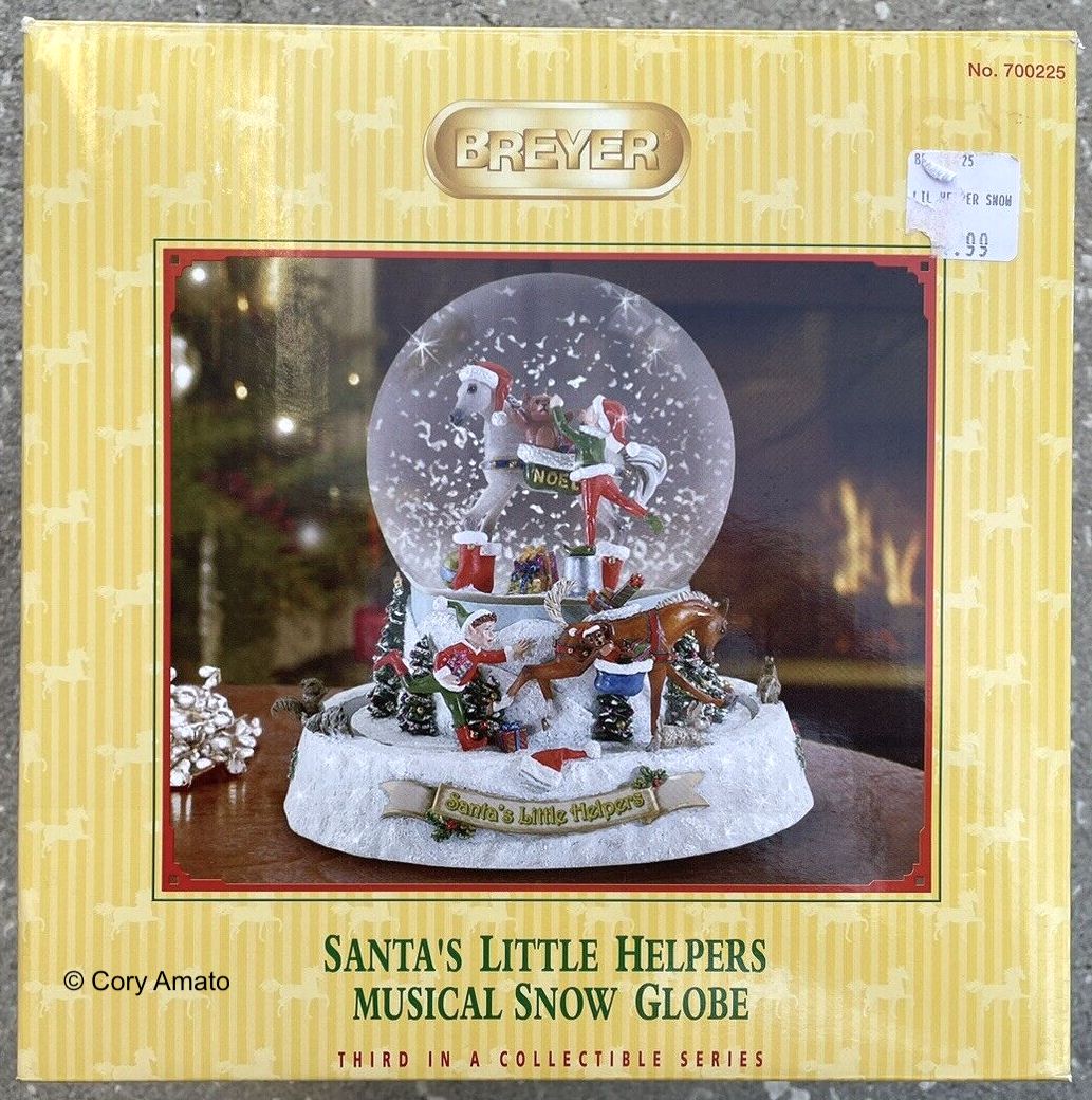 Musical Snow Globe - 2005 Santa's Little Helpers | BreyerHorseRef